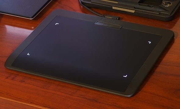 10 Best Drawing Tablets For Beginners In 2023 | Buyers Guide - Tablet Geeky
