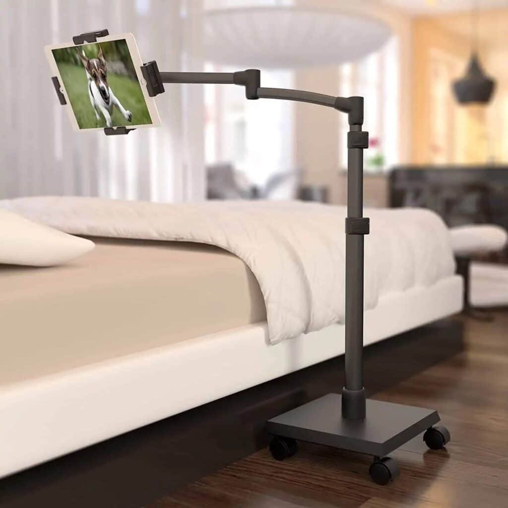 8 Best Tablet Holders for Bed - My Guide 2025 - Tablet Geeky